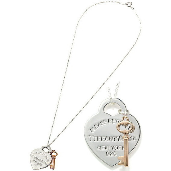 Tiffany & Co. | Jewelry | Tiffany Rtt Medium Heart Key Tag Pendant ...
